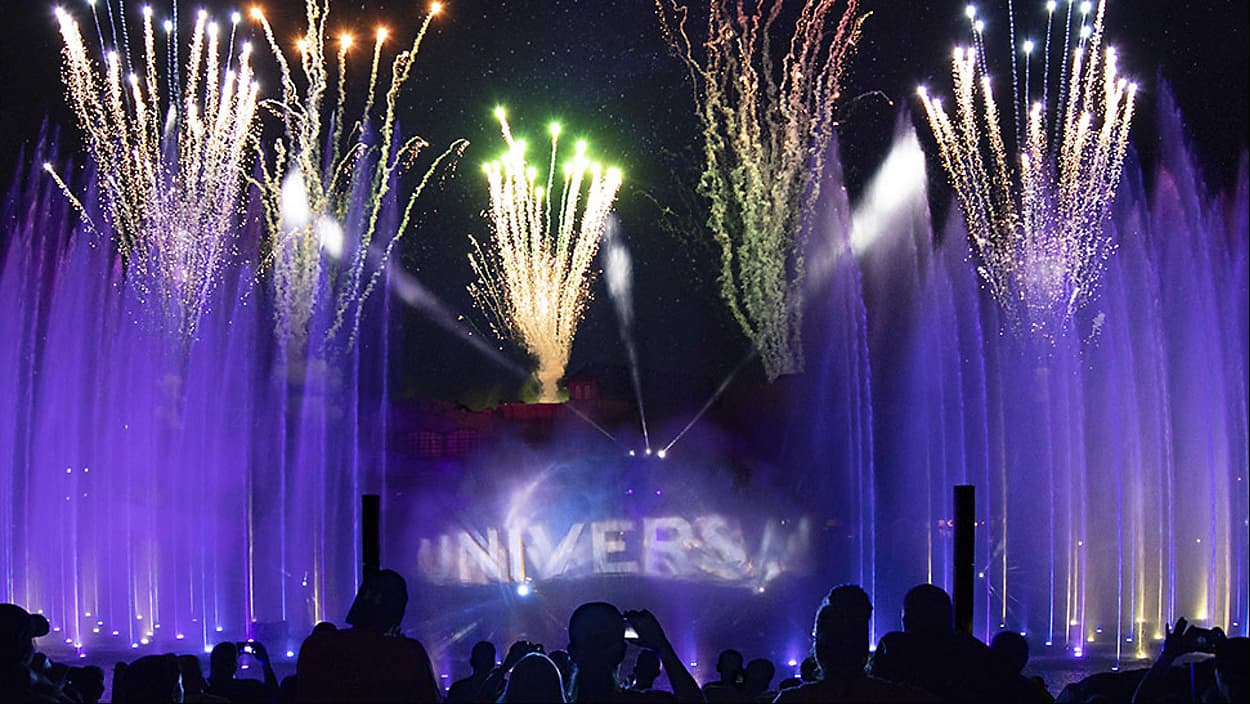 It's curtains for Universal's Orlando nighttime ‘Cinematic Celebration ...