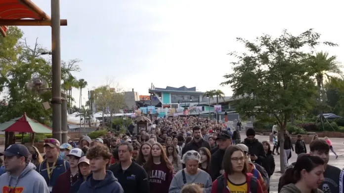 Universal Orlando Crowd Calendar: Best & Worst Times to Visit » Epic ...